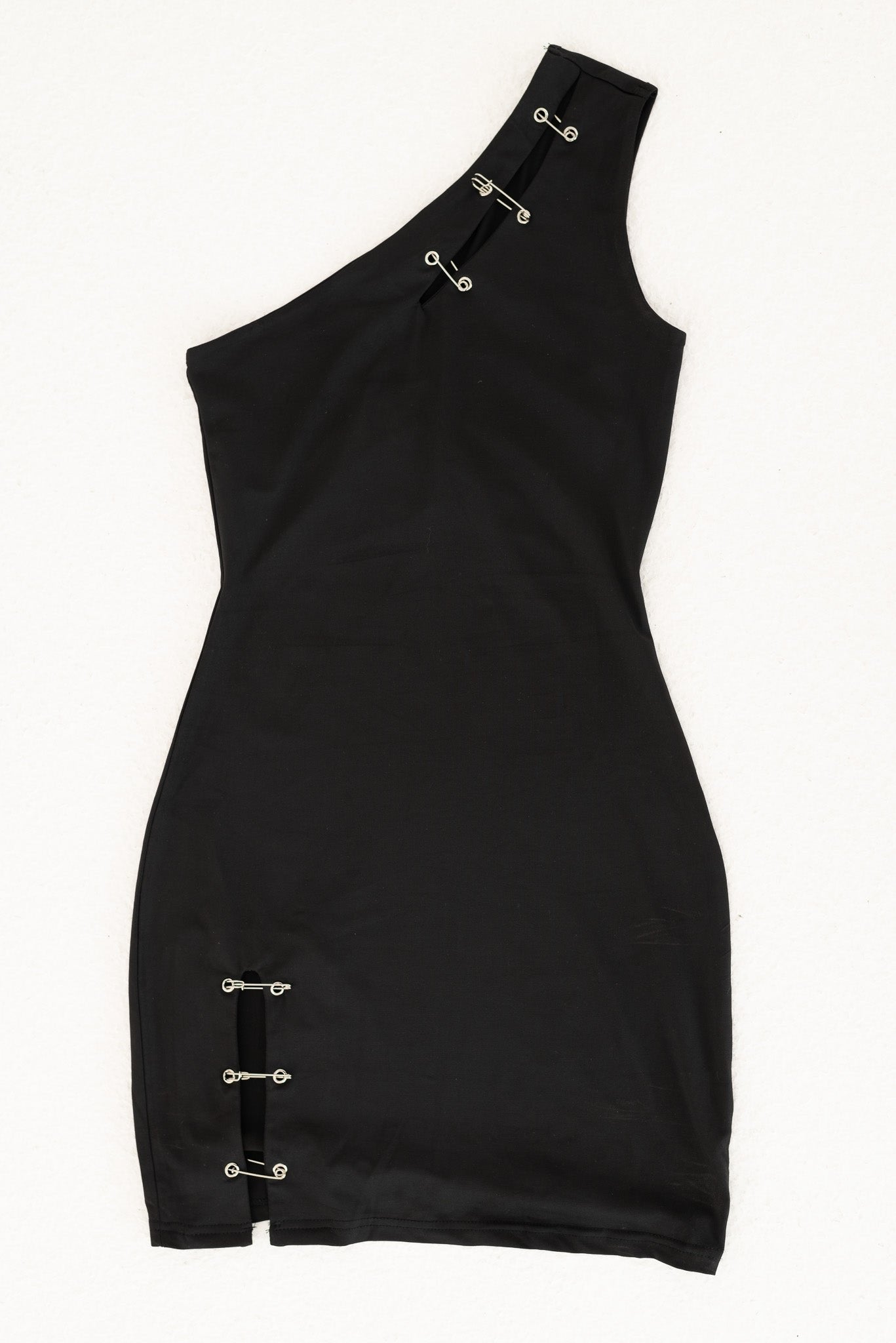 One Shoulder Safety Pin Mini Dress – Baebekillinem